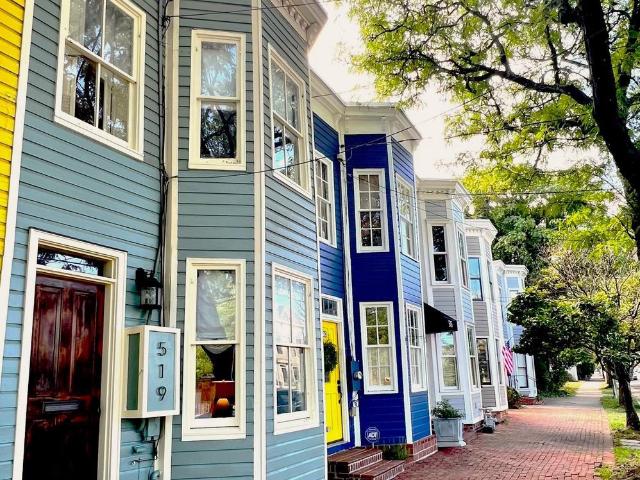 519 N Alfred St, Alexandria, VA 22314 | MLS #VAAX2055 | Compass
