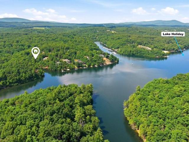 519 Northwood Cir, Cross Junction, VA 22625