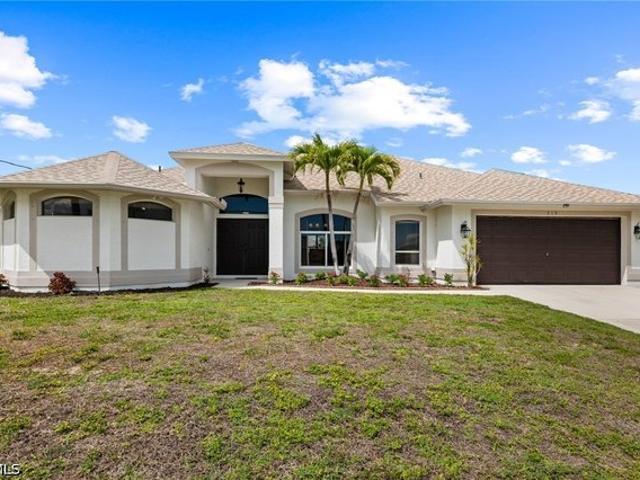 519 NE 19th Ter, Cape Coral, FL 33909
