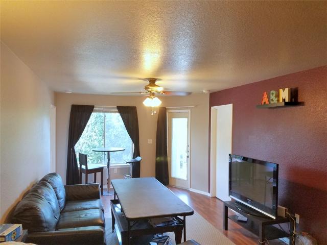 519 Southwest Parkway 201