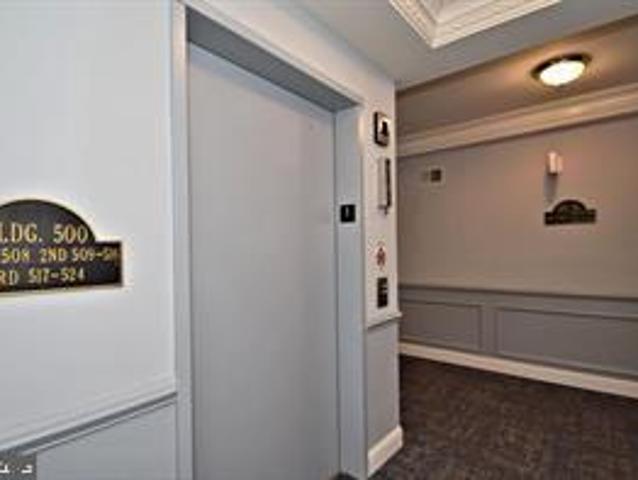 519 Paoli Pointe Drive # 519U