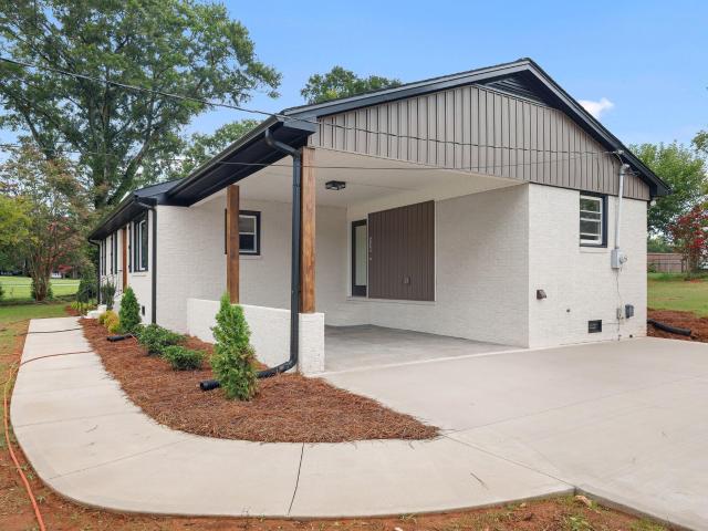 519 Pine Ridge Road
