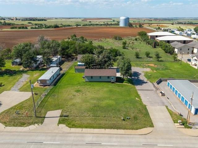 519 W Davis Ave, Weatherford, OK 73096