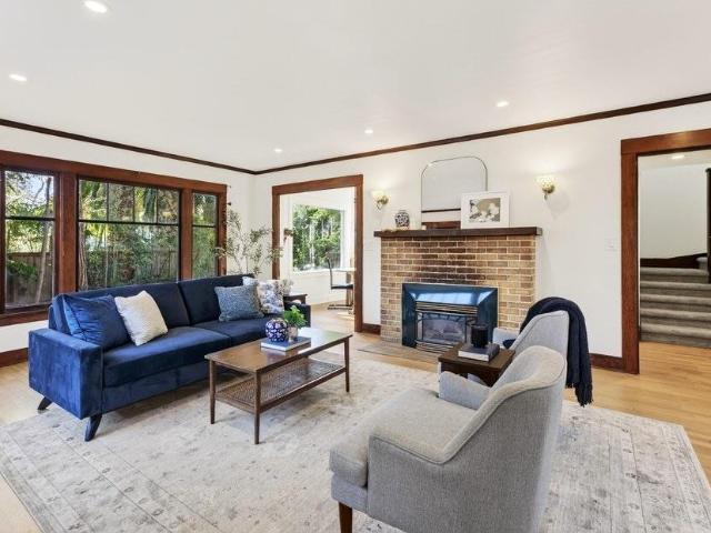 519 Walnut Ave, Santa Cruz, CA 95060 | MLS #ML82038 | Compass