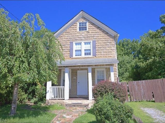 519 Wellington Ave, Akron, OH 44305