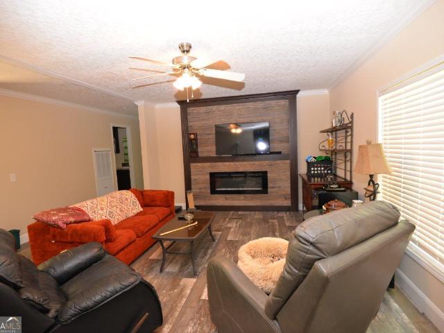 519 Twin Bridges Road
