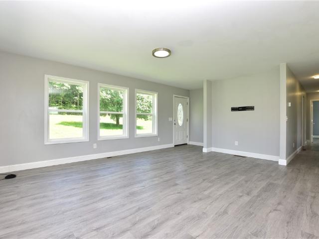 519 Van Buskirk Gulf Road