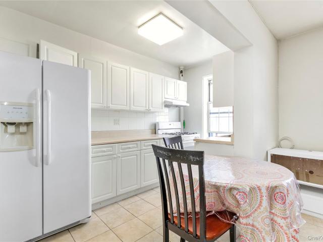 51 40 30th Avenue 5B
