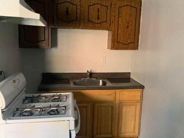 51 57 PARK AVE LLC. Studio Apartment for Rent at 51 57 Park Ave, Paterson, NJ 07501 Eastside
