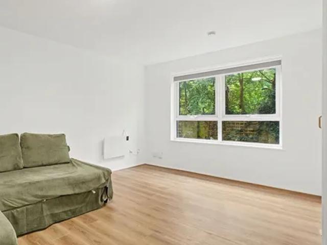 51 61 Wedmore Gardens, London, N19 4DL, United Kingdom | 1 bed apartment for rent #167386060 | Rentberry