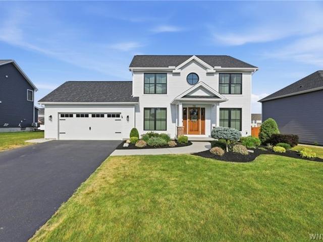 51 Vista Ct, Buffalo, NY 14224