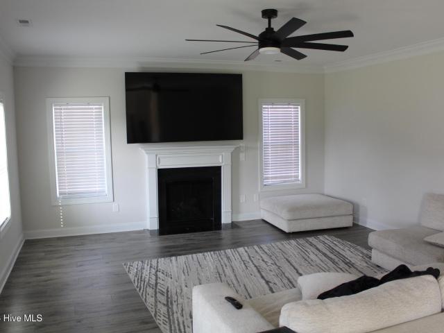 51 W Broughton Lane