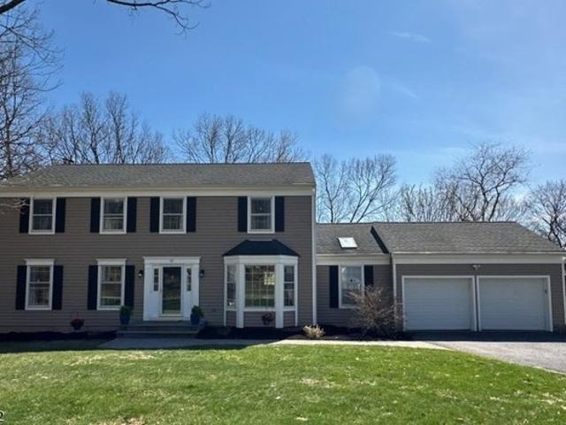 51 Winay Ter, Washington Township, NJ 07853
