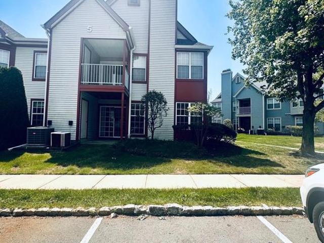 51 Andover Place