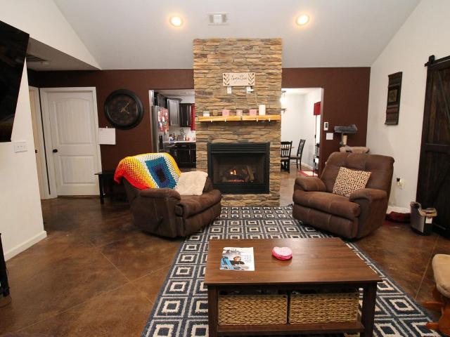51 Ashcraft Court