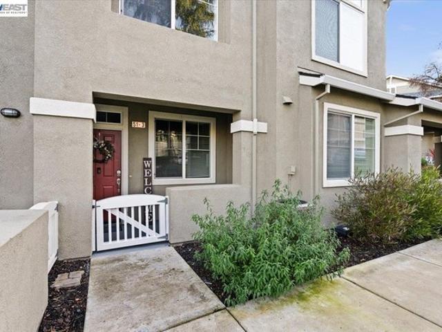 51 Bellington Cmn Unit 3, Livermore, CA 94551