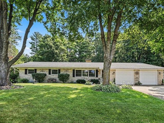 51 Birch Hill Dr, Battle Creek, MI 49015