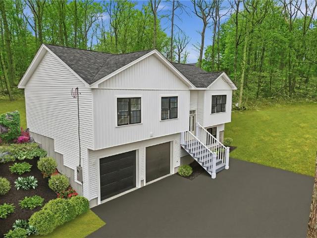 51 Birch Rd, Cumberland, RI 02864 | MLS #1409 | Compass
