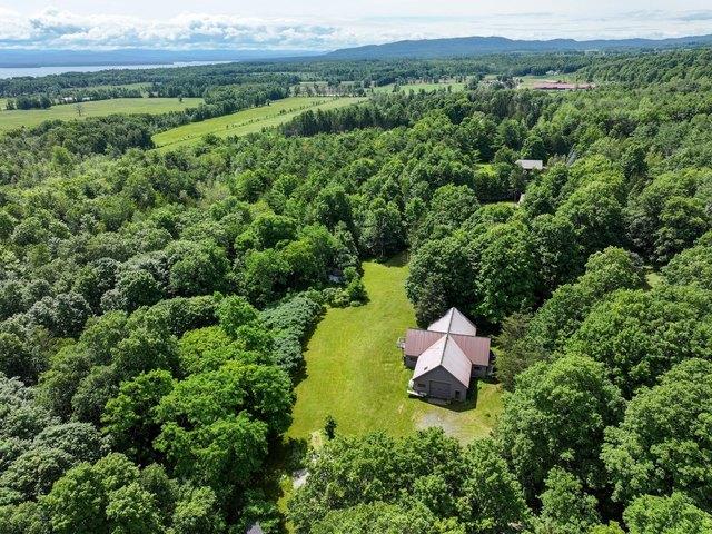 51 Blockhouse Rd, Willsboro, NY 12996