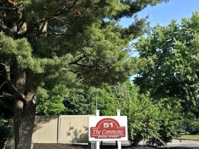 51 Brook St Apt 6C, Naugatuck, CT 06770