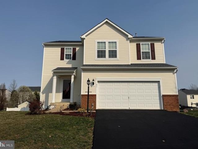 51 Charter Gate Dr, Fredericksburg, VA 22406