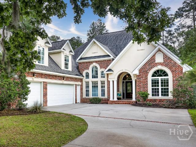 51 Crestwood Drive