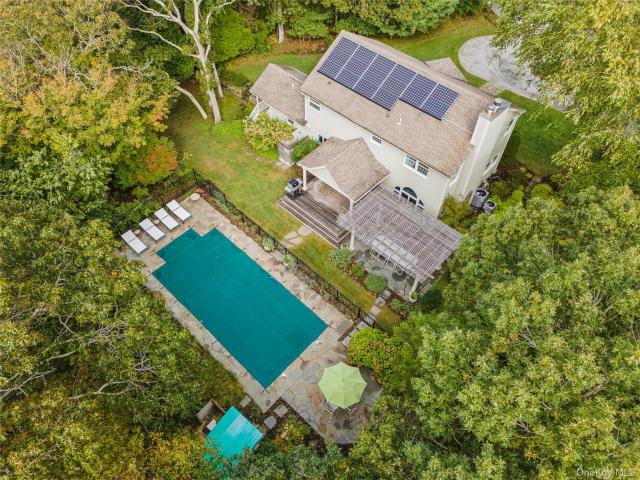 51 Davis Drive