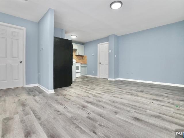 51 Demarest St, Newark, NJ 07112 | MLS #26004 | Compass