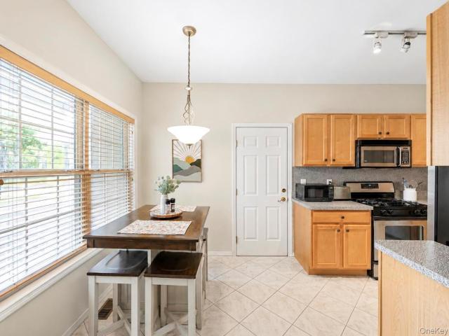 51 Deer Valley Drive