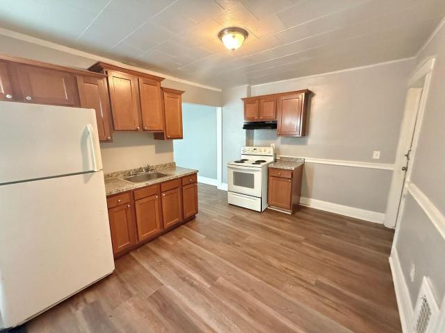 51 Federal Street 3 Bedroom Apartment for Rent at 51 Federal St, Rochester, NY 14609 Beechwood