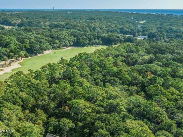 51 Fort Holmes Trail # 711