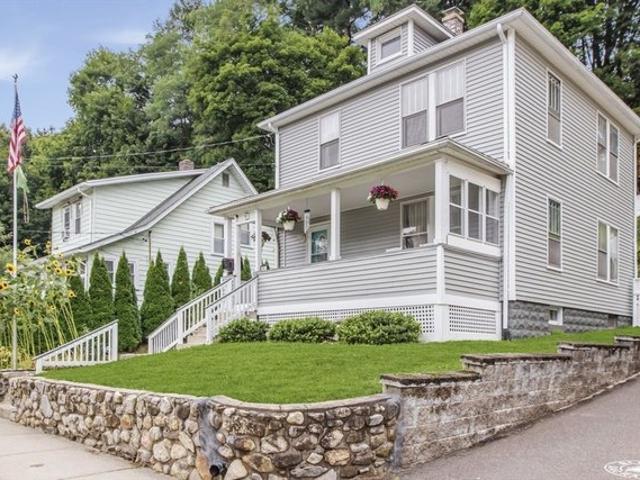 51 Francis Ave, Holyoke, MA 01040