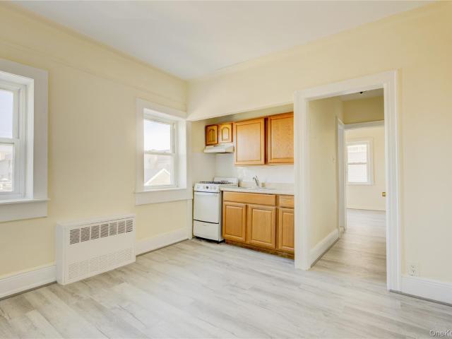 51 Georgia Ave, Unit 4, Long Beach, NY 11561 | MLS #956791 | Compass