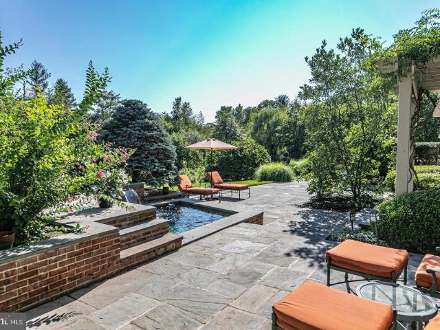 51 Grasmere Way