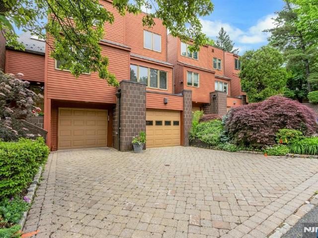 51 Hidden Ledge Road