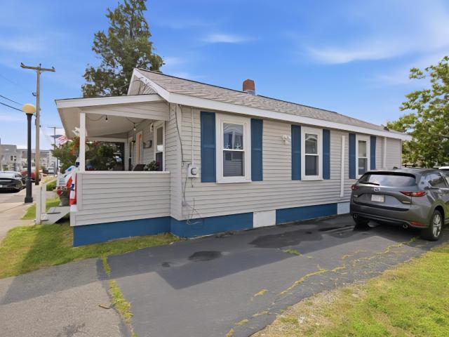 51 Highland Avenue