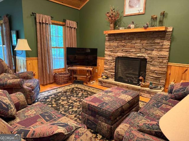 51 Hightower Trail