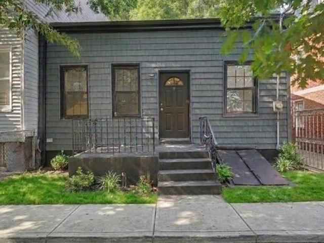 51 Hill St, Brooklyn, NY 11208