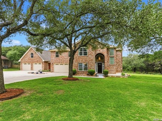 51 Hunters Point Dr, New Braunfels, TX 78132