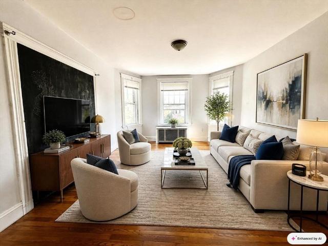 51 John St 12, Brookline, MA