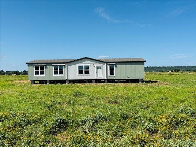 51 Kenzi Dr, Mineral Wells, TX 76067