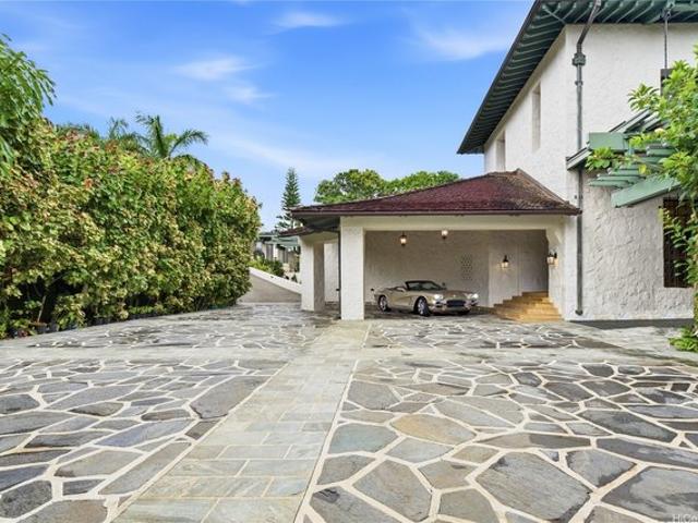51 Kepola Pl, Honolulu, HI 96817