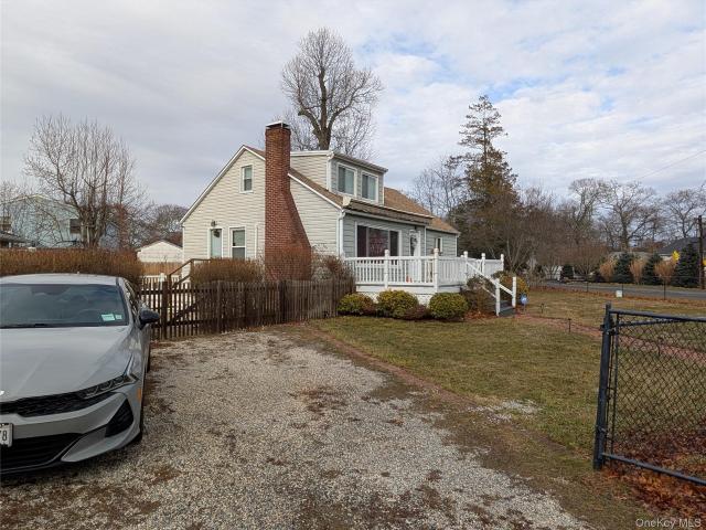 51 Lafayette Drive