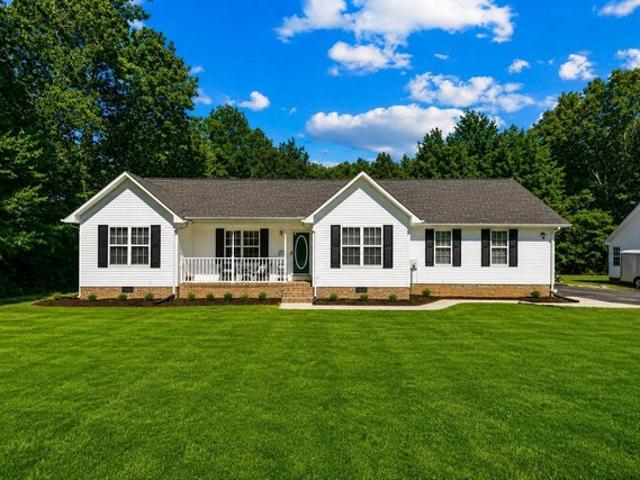 51 Larkspur Ct, Tullahoma, TN 37388