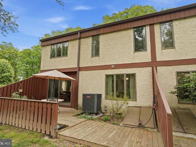 51 Lawrenceville Pennington # 202