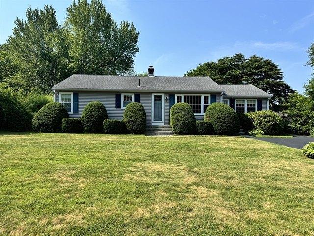 51 Lionel Ave, Fitchburg, MA 01420