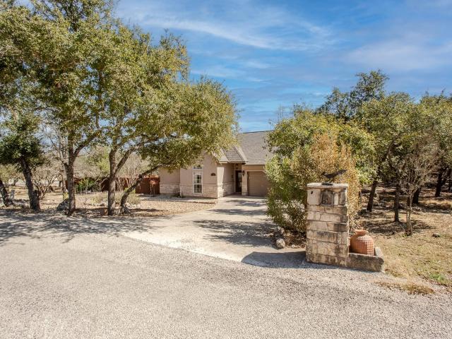51 Long Bow Ln