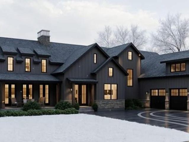 51 Mane St, Equinunk, PA 18417