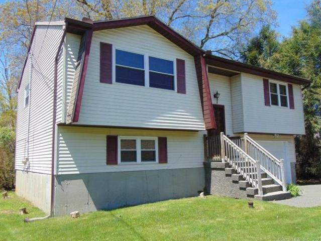 51 Madera Dr, Waterbury, CT 06704