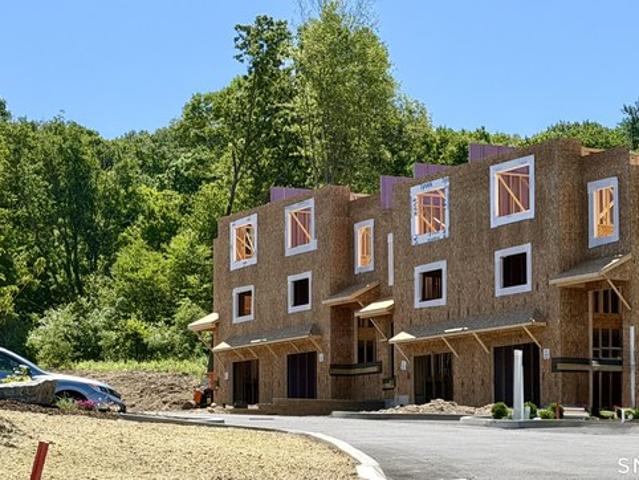 51 Micko Dr, Seymour, CT 06483